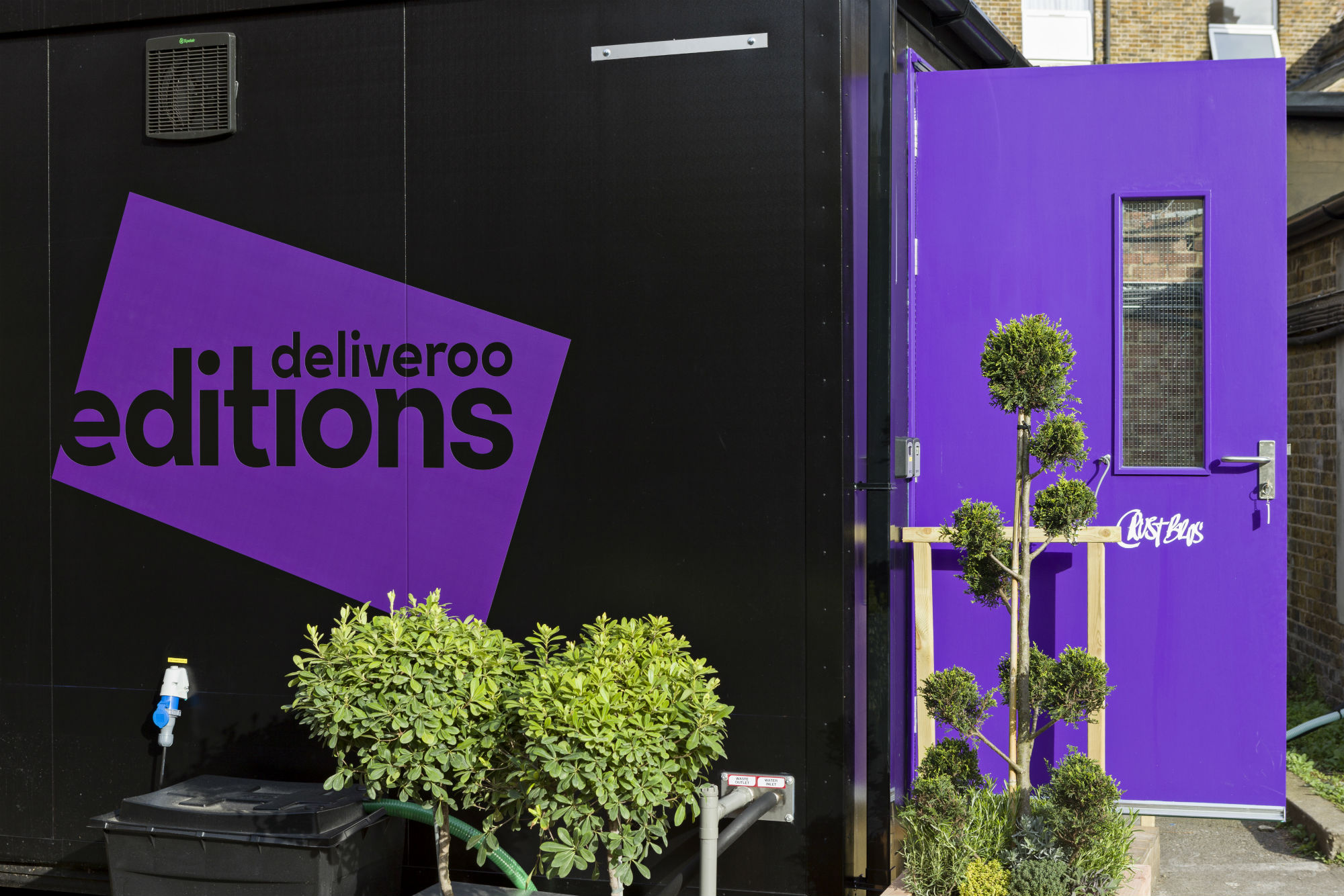 Deliveroo lancia Deliveroo Editions: la nuova frontiera del food ...