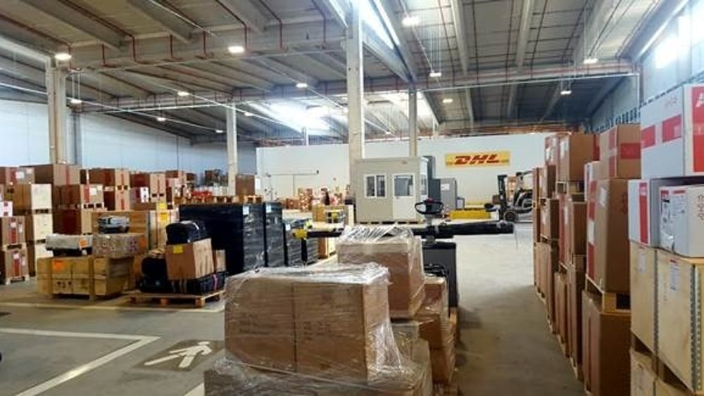 DHL: il magazzino di Fiumicino autorizzato dalla Regione come deposito ...