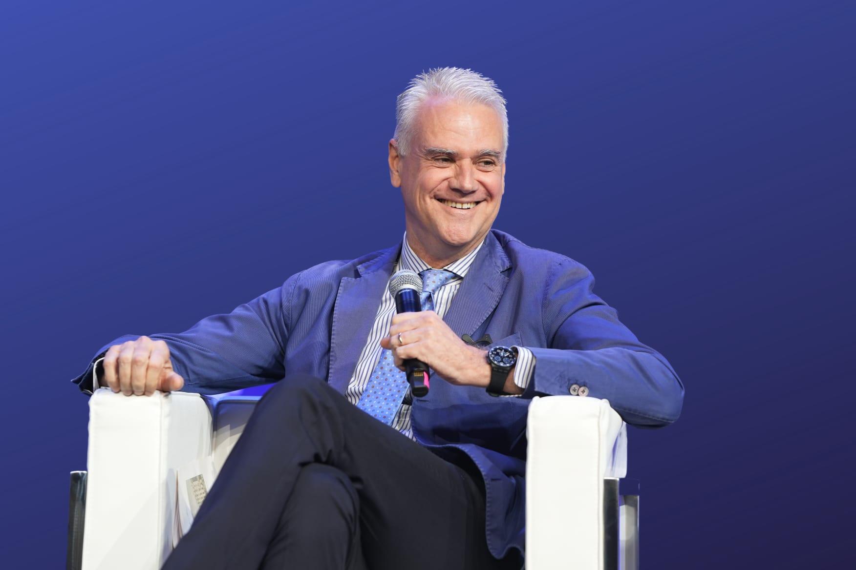 Cambia la PA, arriva la rivoluzione del merito. Parla Zangrillo - The ...