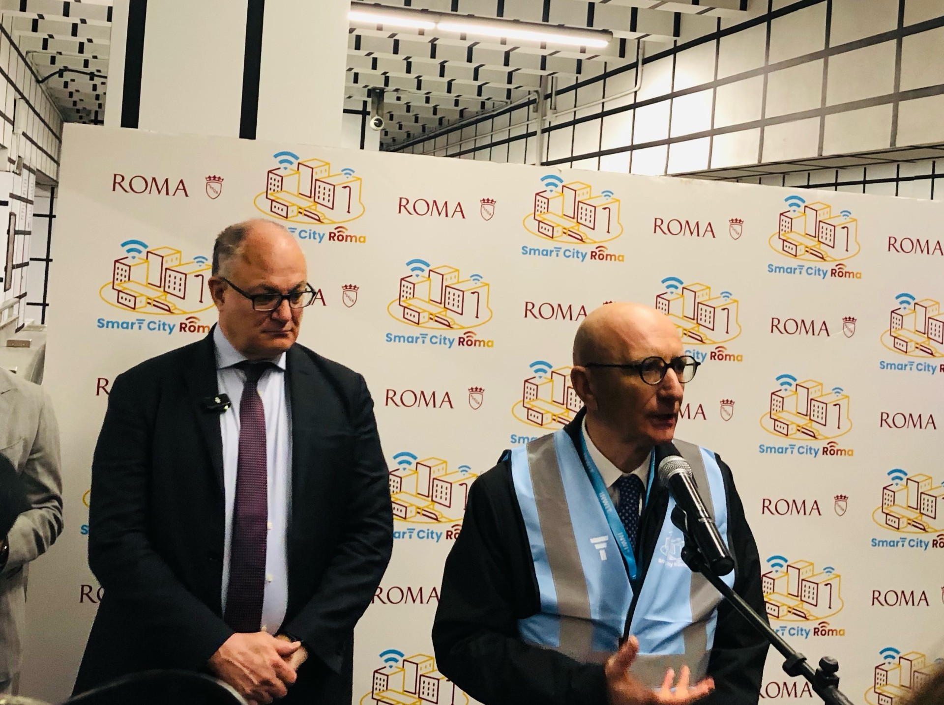Roma, il 5G arriva nelle prime nove stazioni della metro